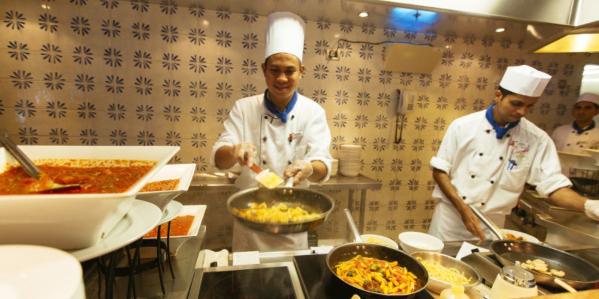 Always Do These 12 Things at a Cruise Ship Buffet