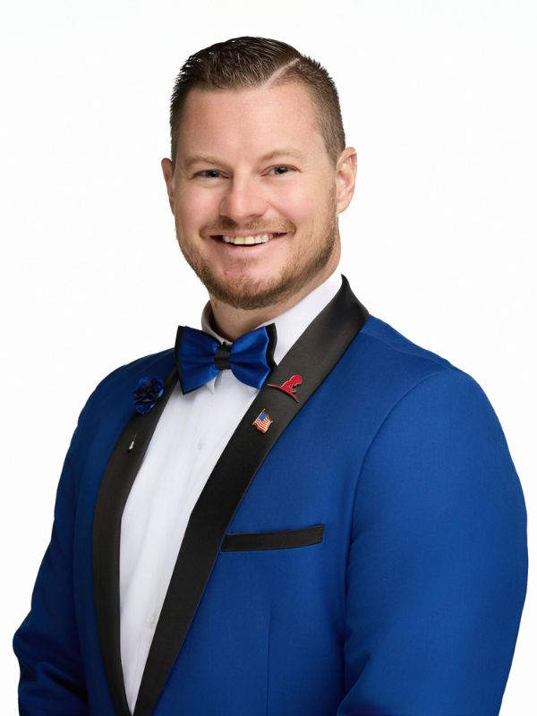 Your Carnival Cruise Director Guide for 2025/2026