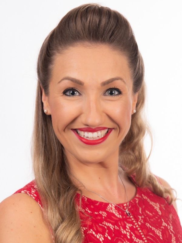 Your Royal Caribbean Cruise Director Guide for 2026