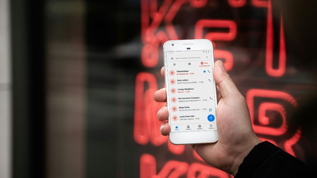 Carnival Cruise Line Passengers Targeted by Sophisticated Scam