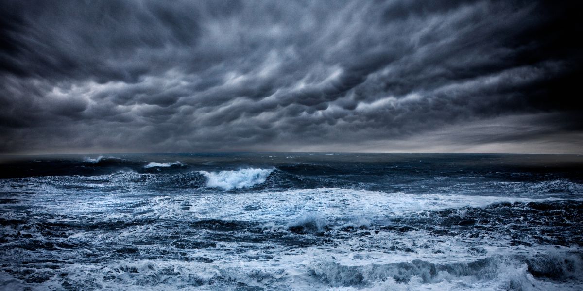 These are the 8 Roughest Seas for Cruise Ships to Navigate