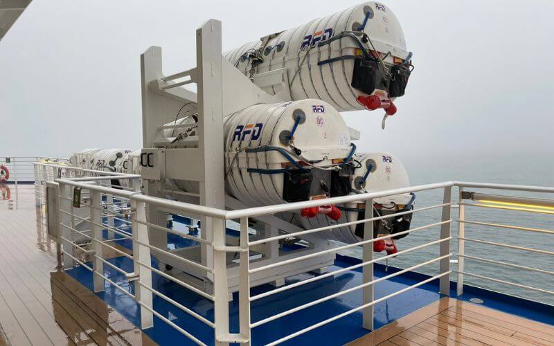 There's Not Enough Lifeboats for Everyone on a Cruise Ship – Here’s Why ...